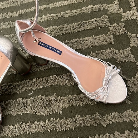 Shoes | Metallic Silver Stuart Weitzman Heels Perfect For The Holidays ...